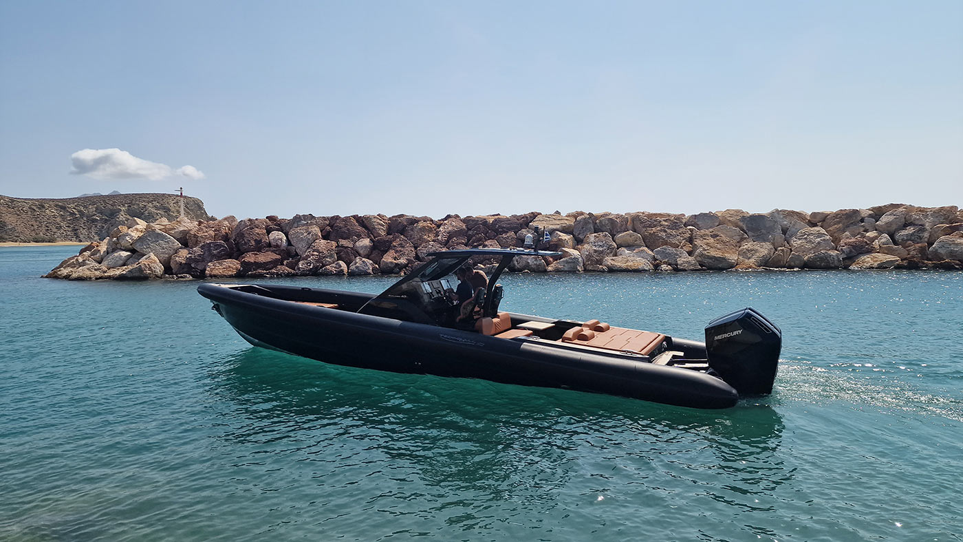 TECHNOHULL EXPLORER 40S | Caldera Yachting